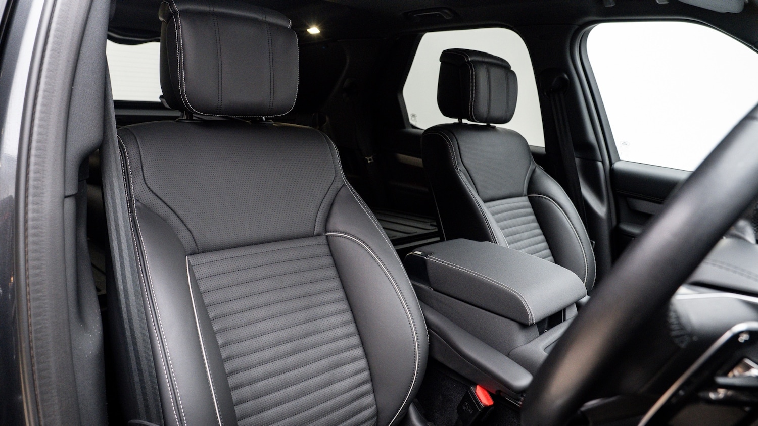 2024 LAND ROVER Discovery (24 Reg) 3.0 D300 HSE Dynamic Commercial ...