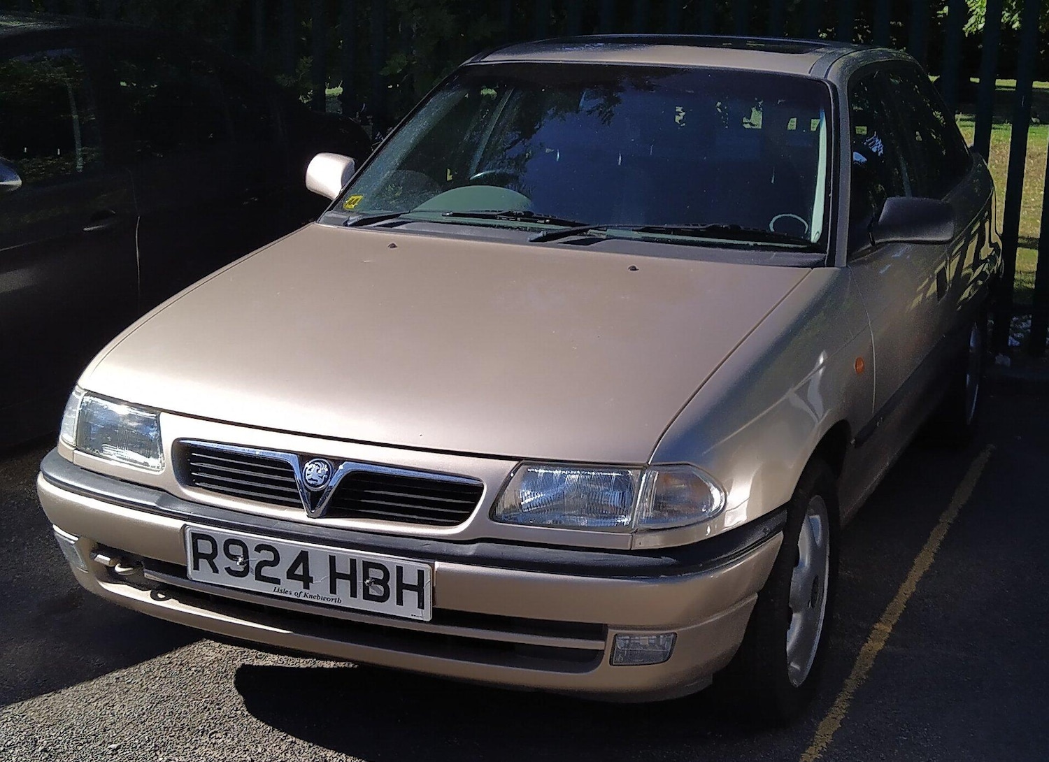 Classic Vauxhall Astra Cars for Sale | CCFS