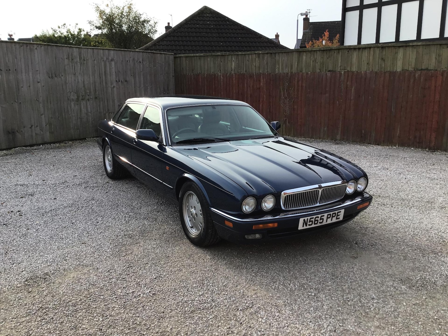 Classic Jaguar Cars for Sale | CCFS